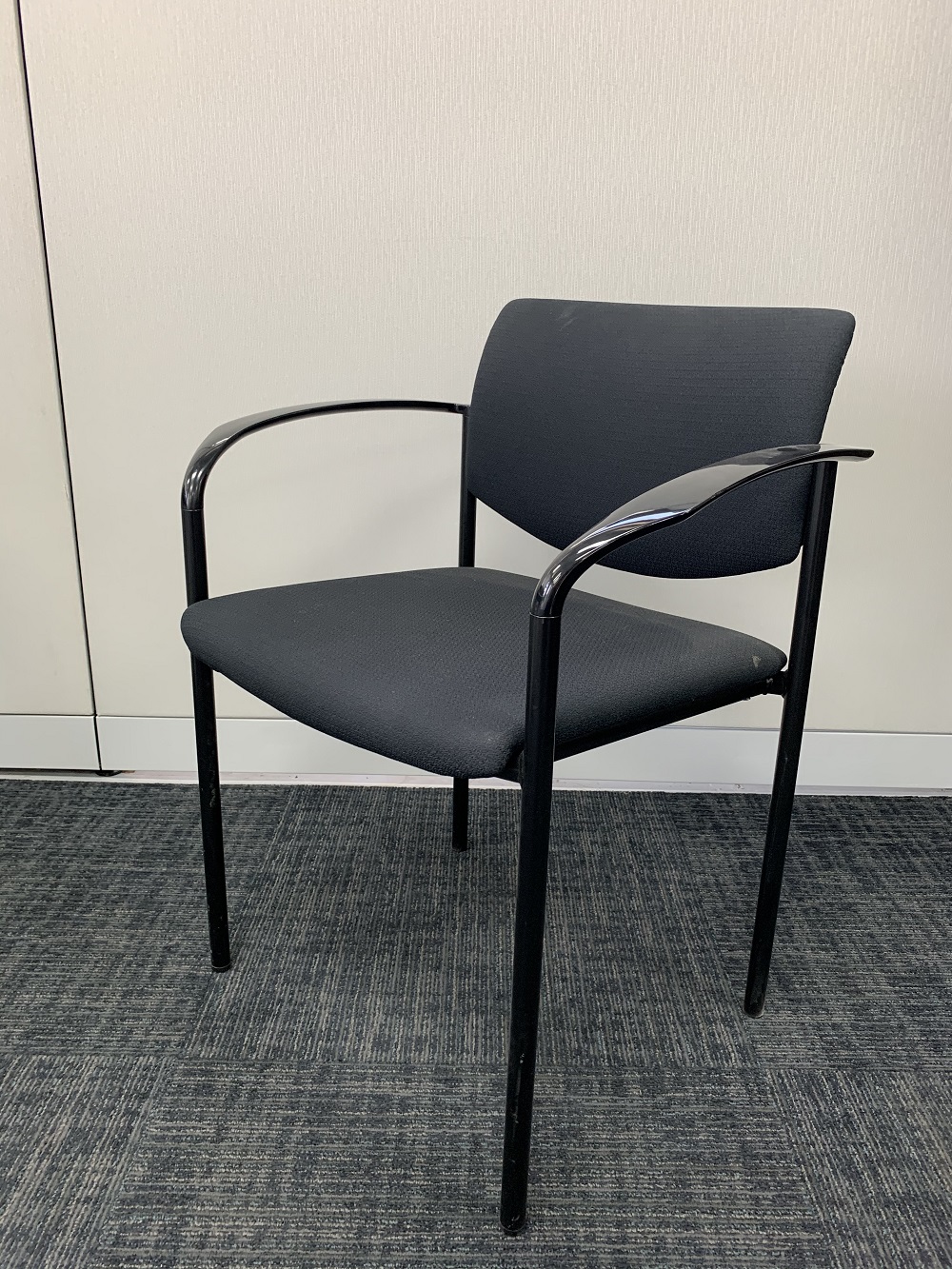 Steelcase Player Black Frame Black Fabric