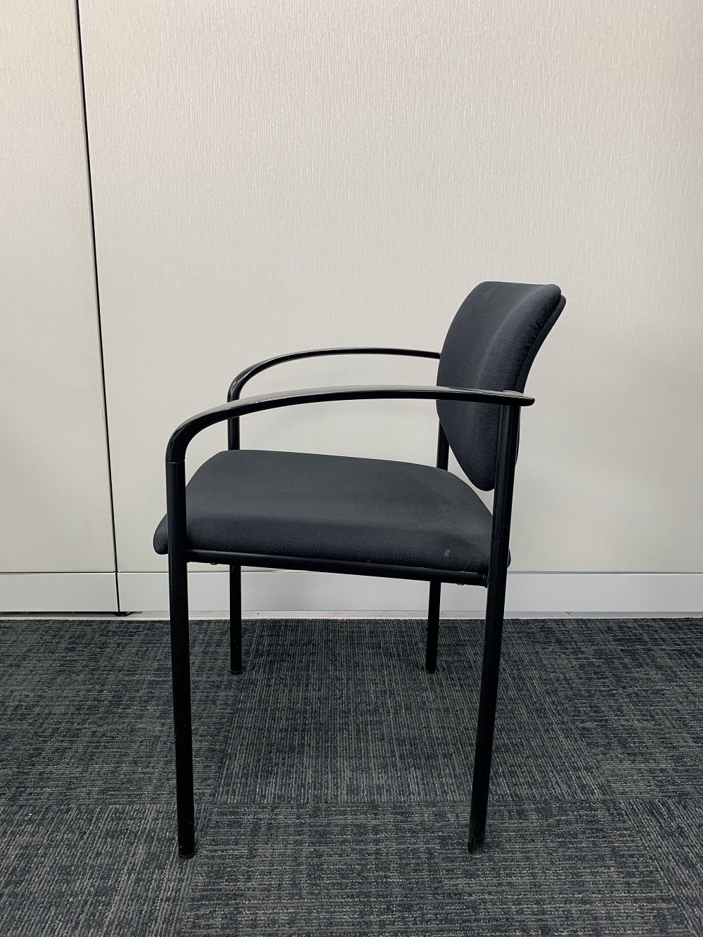 Steelcase Player Black Frame Black Fabric