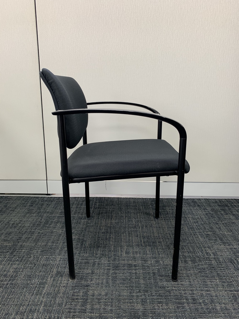 Steelcase Player Black Frame Black Fabric