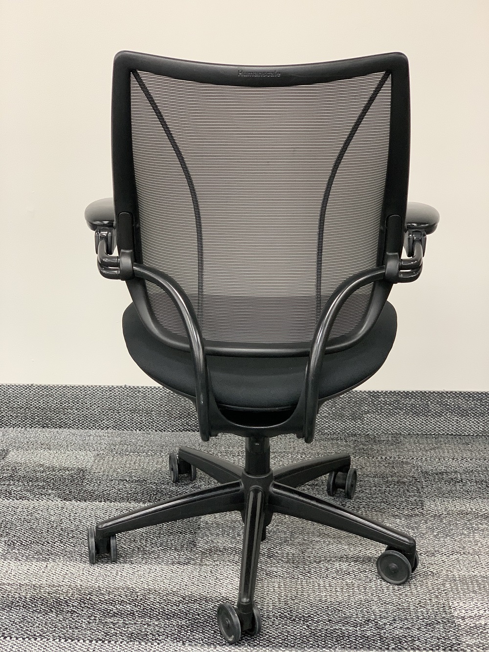 Humanscale Liberty in Black